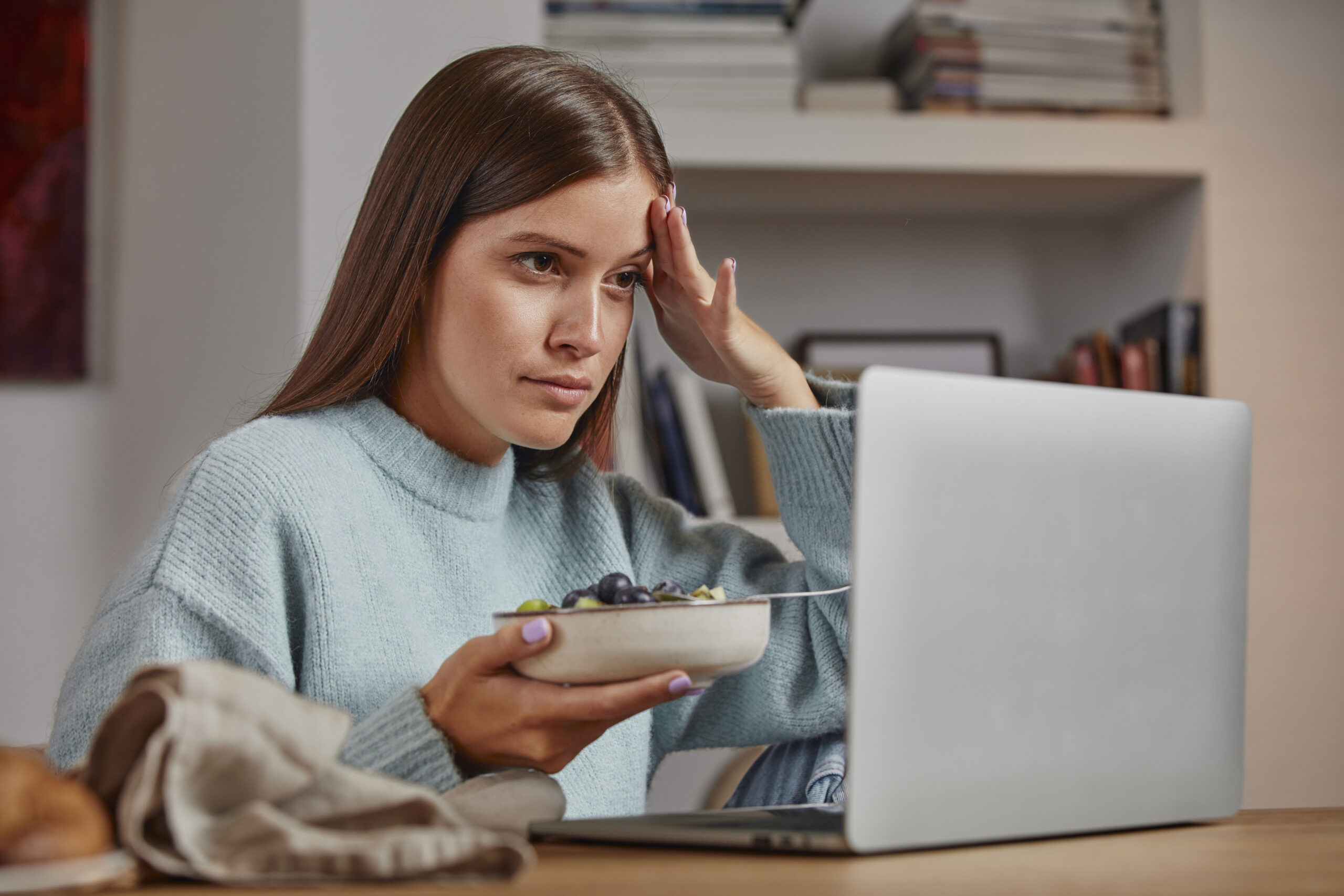 Online Eating Disorder Treatment with Therapy & Nutrition Support